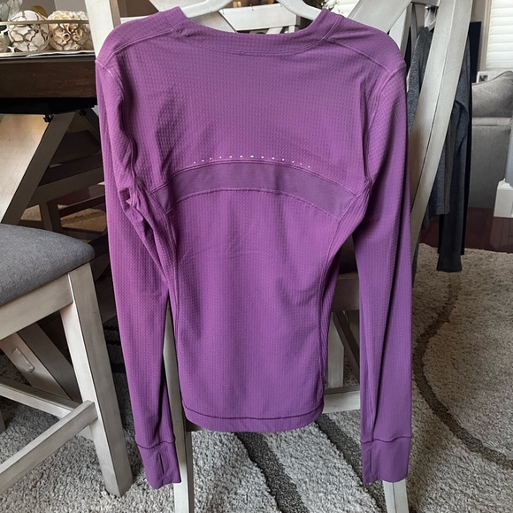 lululemon athletica | Tops | Lululemon Swifly Tech Race Length Size 2 ...